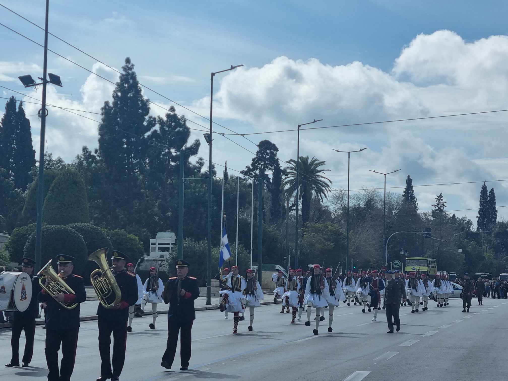 ΕΠΙΣΚΕΨΗ ΣΥΛΛΟΓΟΥ “Η ΠΗΓΗ” ΣΤΗΝ ΕΠΙΣΗΜΗ ΑΛΛΑΓΗ ΤΗΣ ΠΡΟΕΔΡΙΚΗΣ ΦΡΟΥΡΑΣ ...